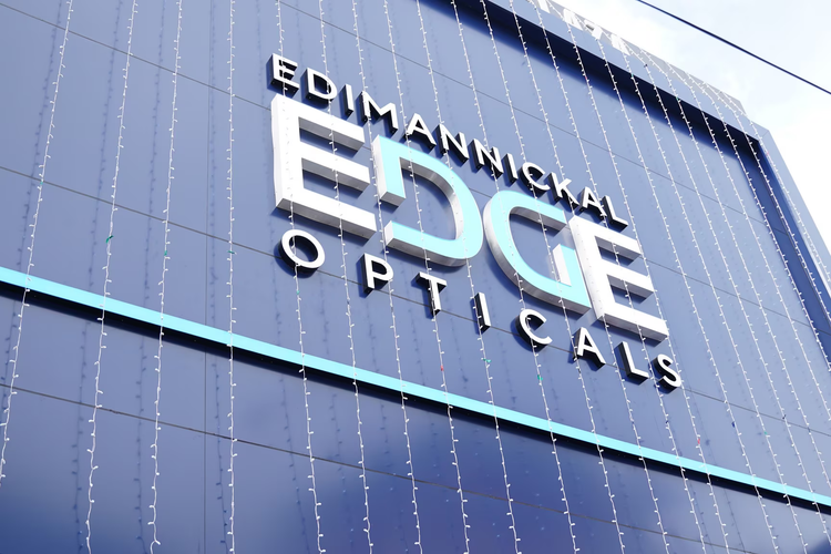 About Us | EDGE Opticals – Leading Eyewear Brand in Kerala – edge-opticals